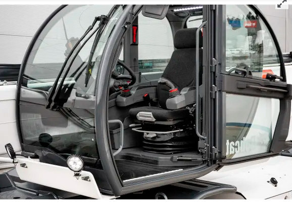 drehbarer Teleskoparmstapler Bobcat TR50210 EVO